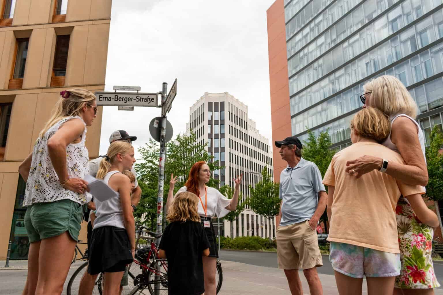 Private Architecture Tours In Berlin - Walkabout Tours